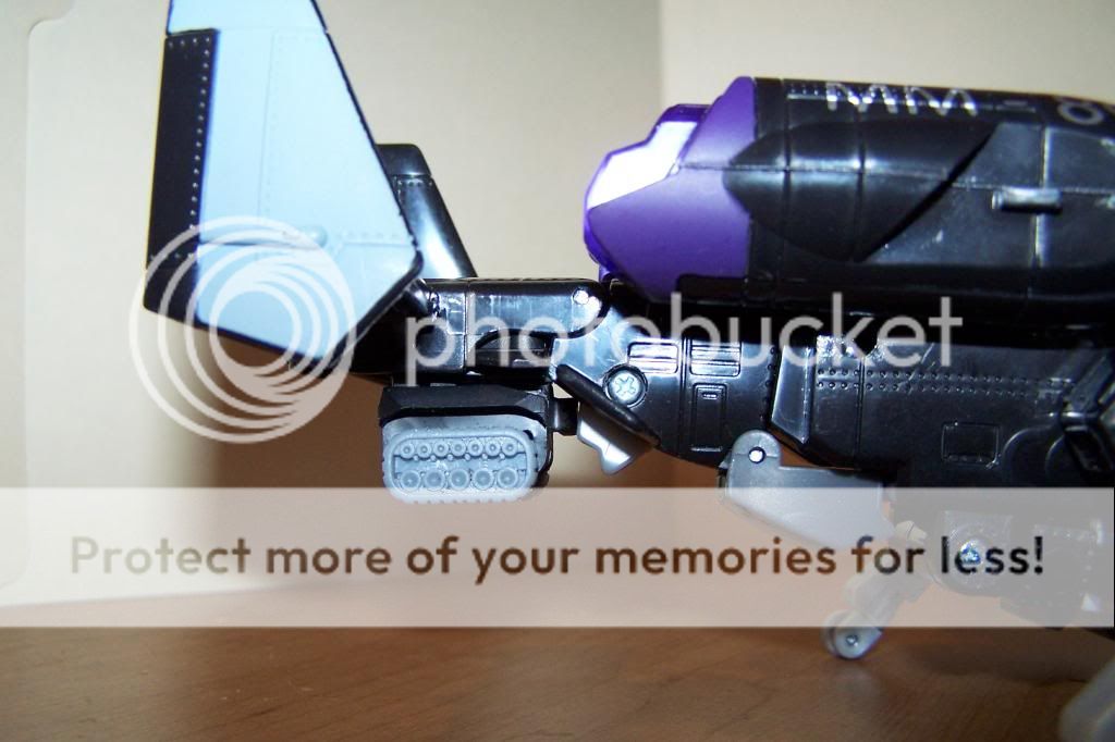 Repaints & Minor Mods TFcon Toxin - Cybertron.CA - Canadian ...