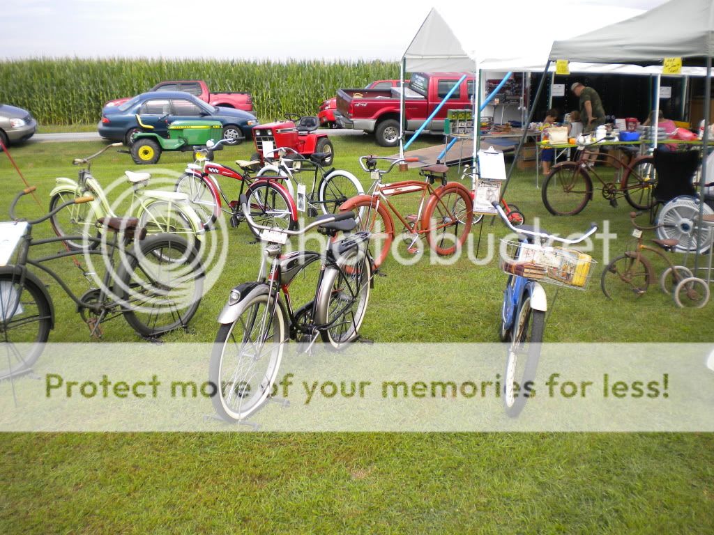 vintage bicycle display | Rat Rod Bikes Bicycle Forum