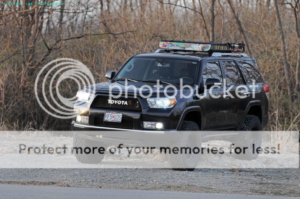 Yakima Loadwarrior W/ Extension on Yakima/Thule Crossbars - Toyota ...